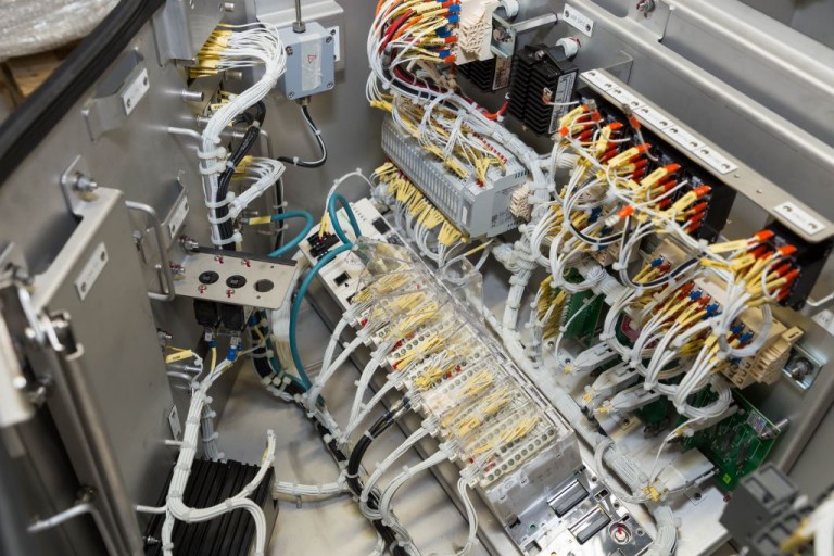 Wiring System - Engineering-lead solutions